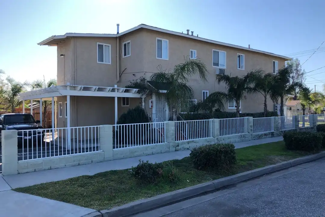 8605 Cypress Ave unit Unit #4 - Fontana, CA | Rent.
