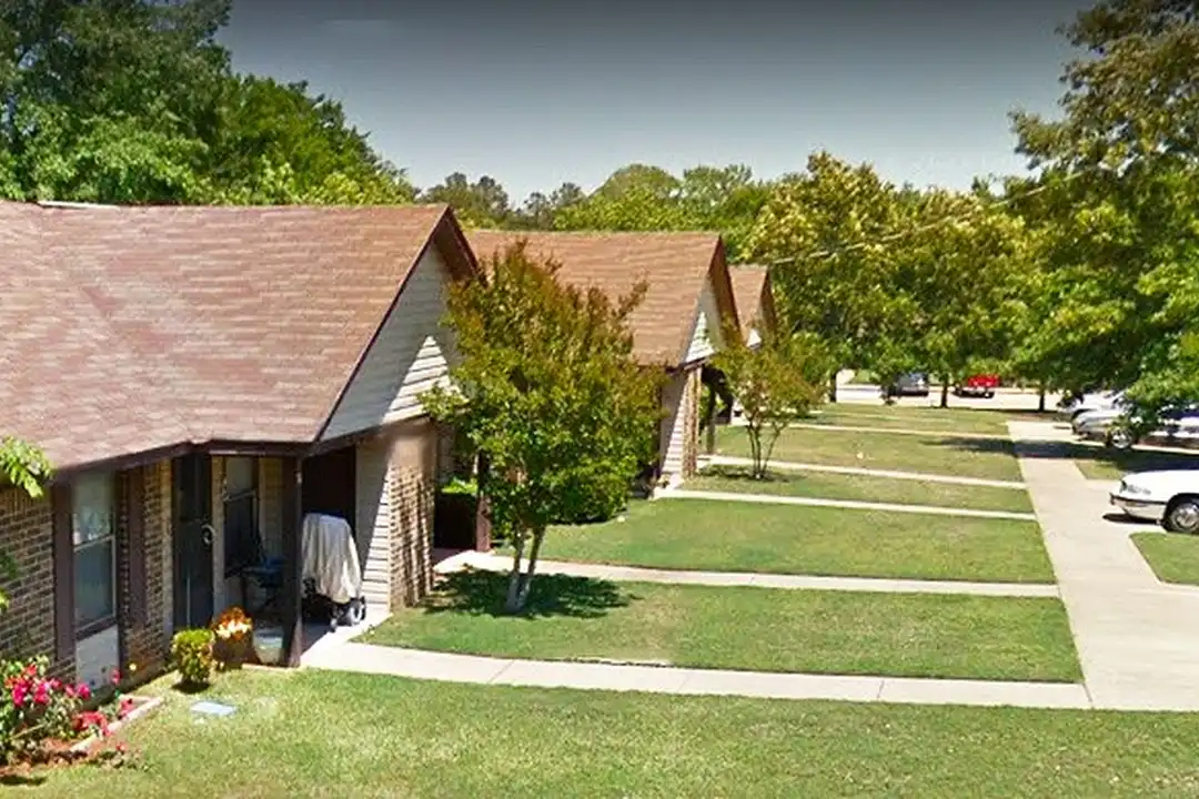 202 Keasler - Hughes Springs, TX | Rent.