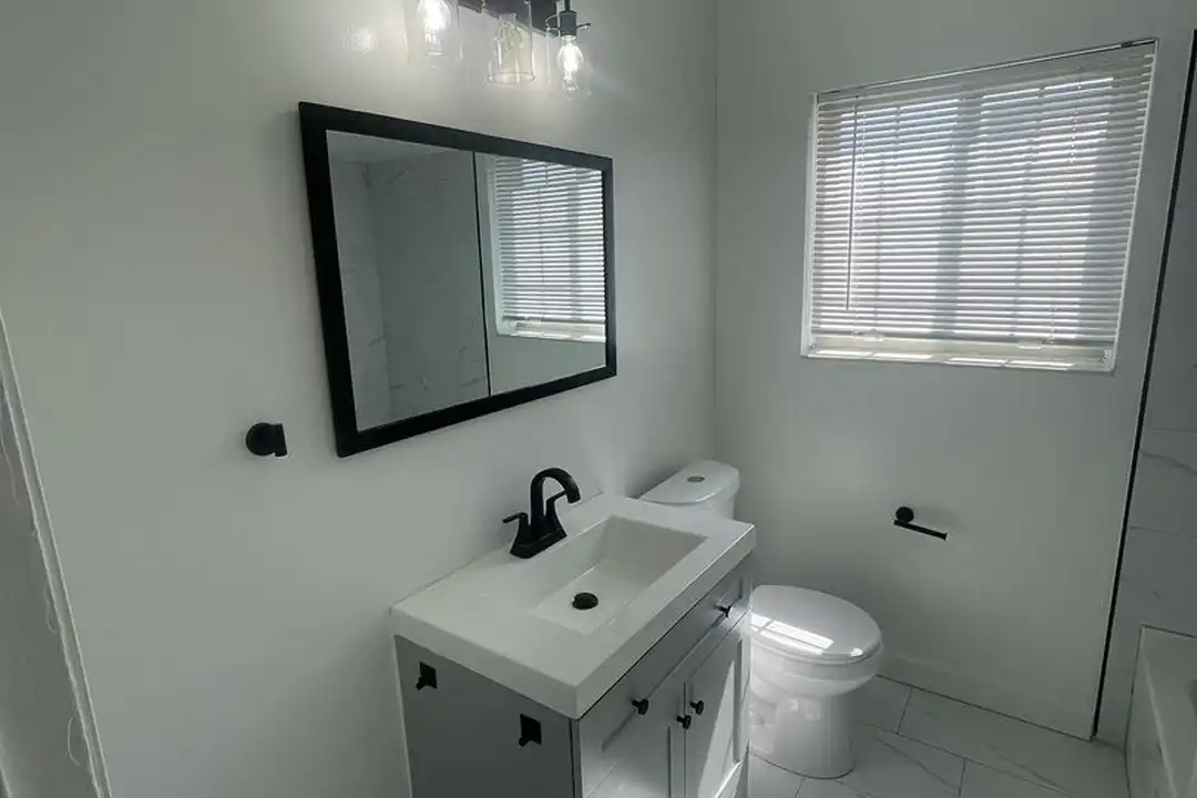 2101 E Maple Rd unit 2183 E MAPLE RD * - Birmingham, MI | Rent.