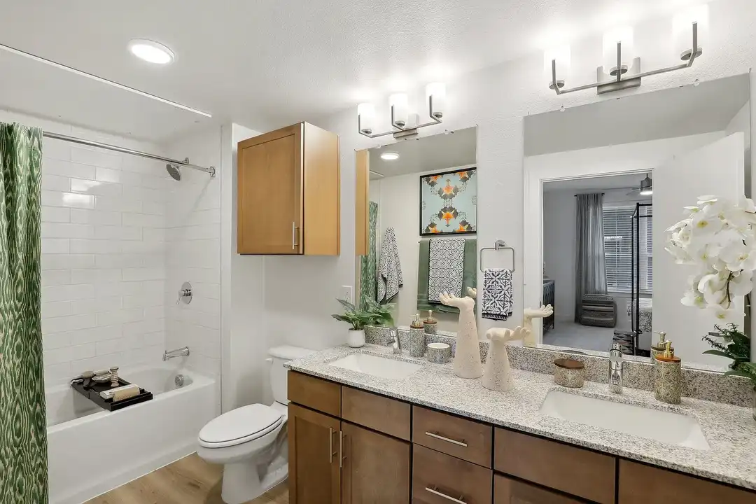 Heritage McKinney Square - 300 N McDonald St - McKinney, TX | Rent.