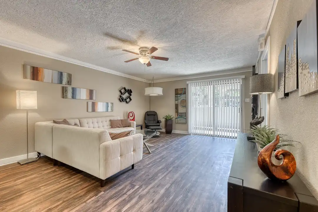 Stone Chase - 7914 Ray Bon Dr - San Antonio, TX | Rent.