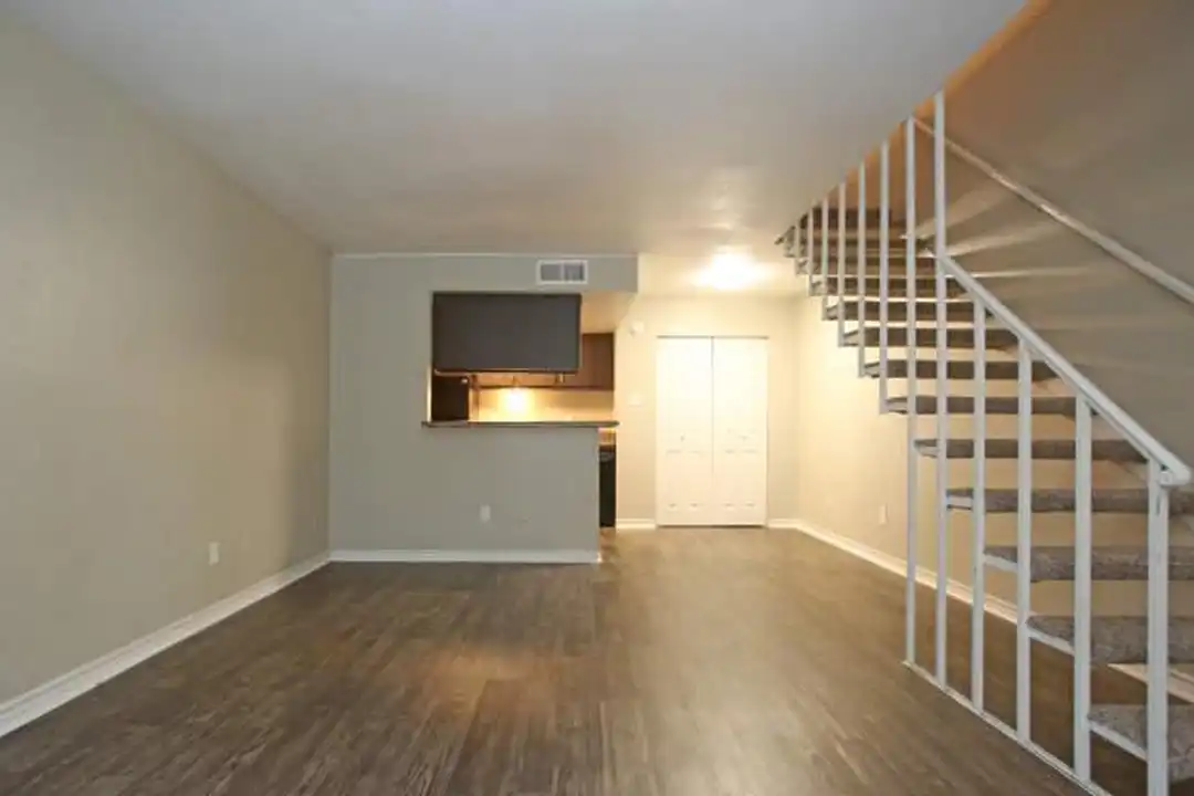 10202 Challenger 7 Dr unit # 1396 - Jacinto City, TX | Rent.