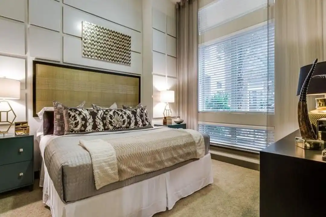 5758 Almeda Rd - Houston, TX | Rent.