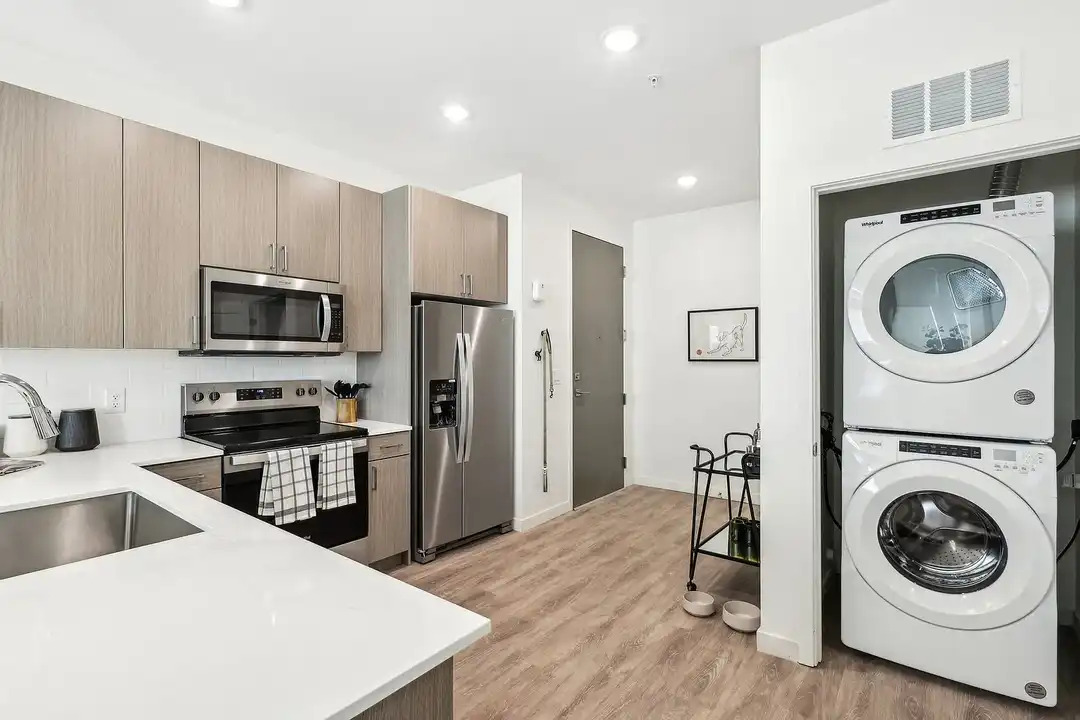 Parq on Boulder - 6741 Boulder Hwy - Las Vegas, NV | Rent.