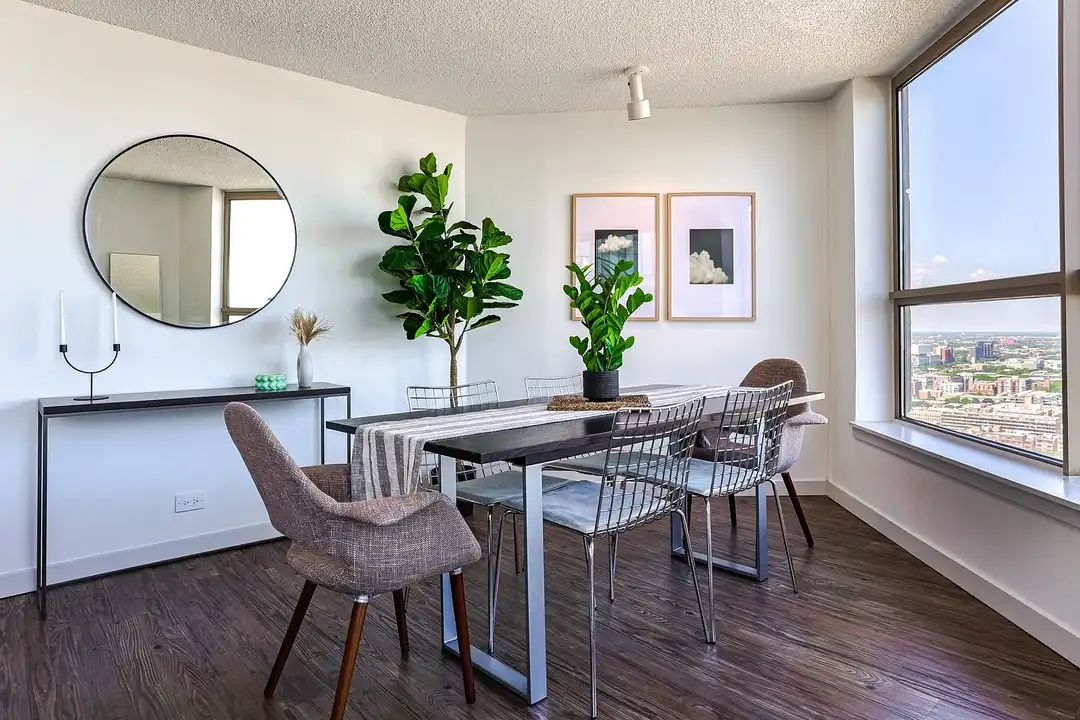 Presidential Towers - 555 W Madison St - Chicago, IL | Rent.