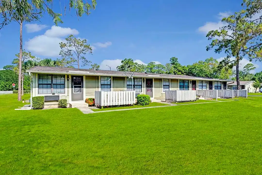 Wingwood - 5749 Saint Charles Prado - Orlando, FL | Rent.
