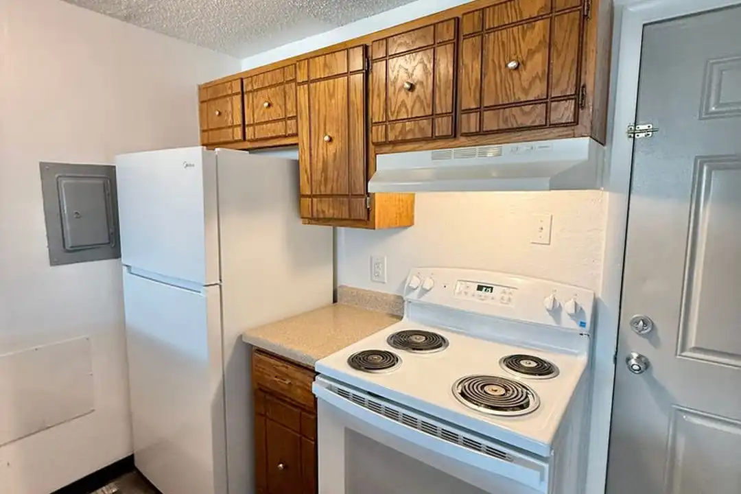 1691 Moore Ave unit 11 - Pueblo, CO | Rent.