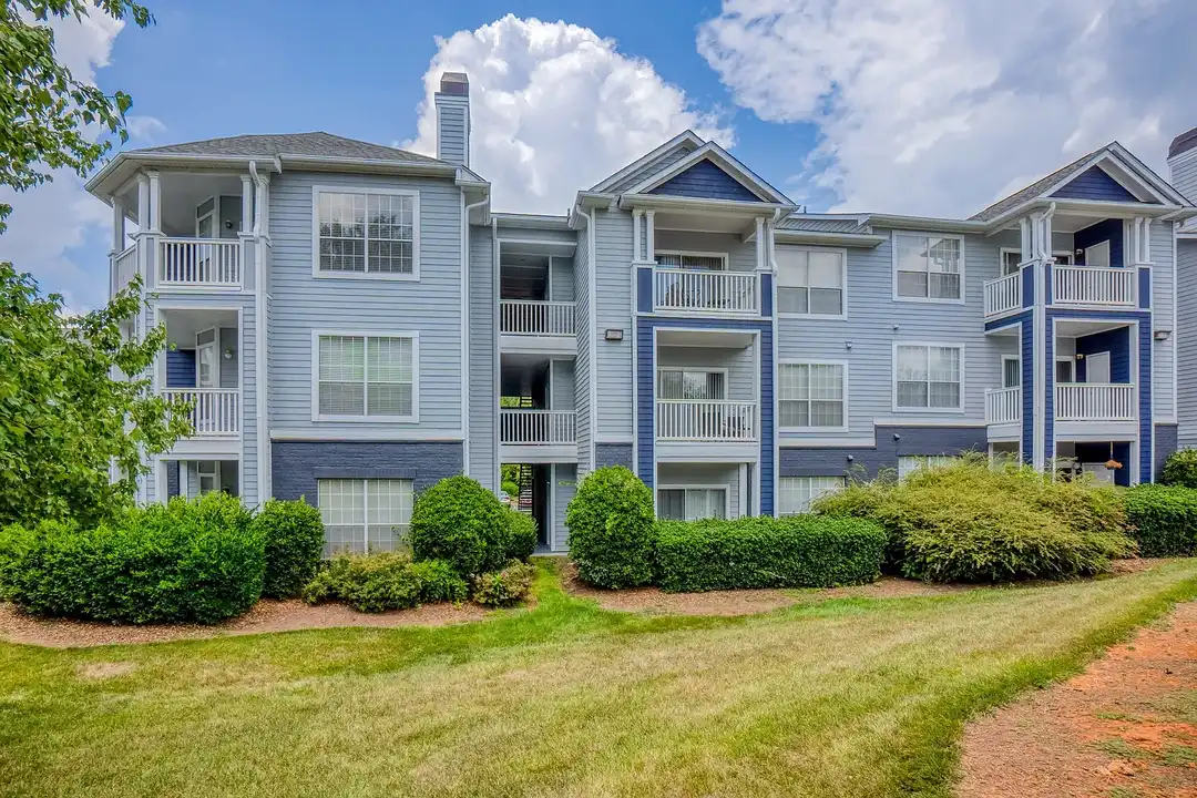 Windsor Addison Park - 6225 Hackberry Creek Trl - Charlotte, NC | Rent.