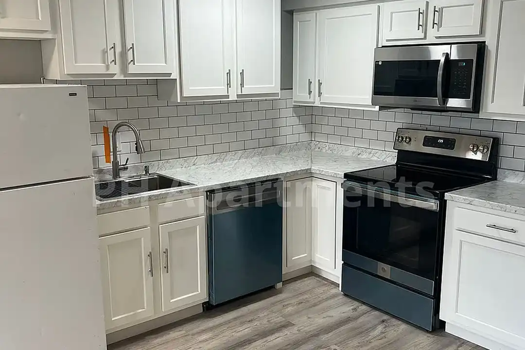 Harambee Apartments - 1943 Dallas St - Aurora, CO | Rent.