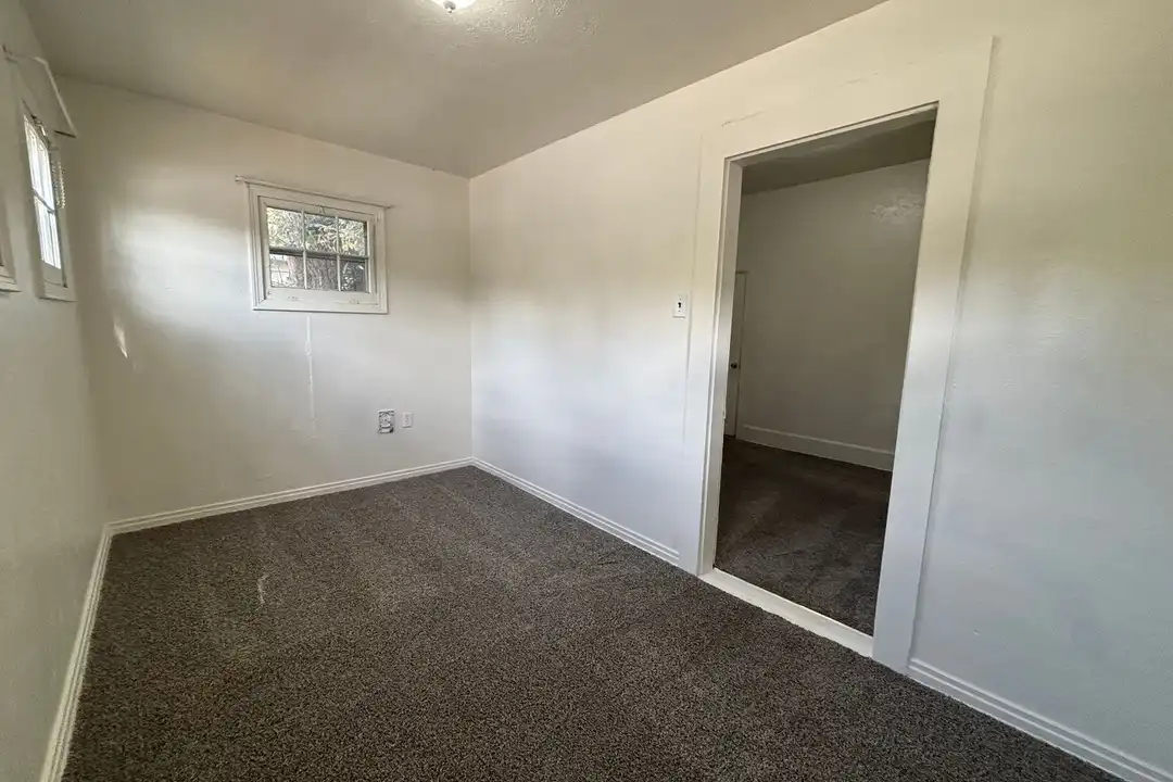 1107 N Walnut St - Colorado Springs, CO | Rent.