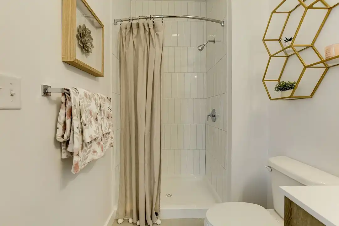 Wheelhouse Co-Living - 7 W Cross St - Baltimore, MD | Rent.