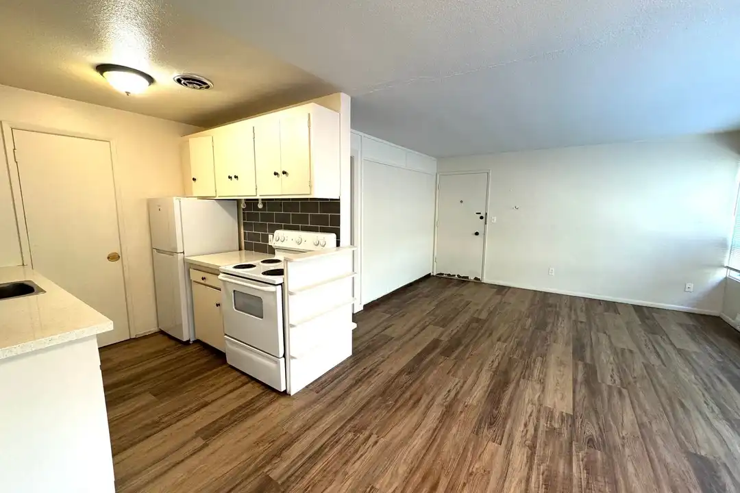 9043 35th Ave SW unit 12 - Seattle, WA | Rent.
