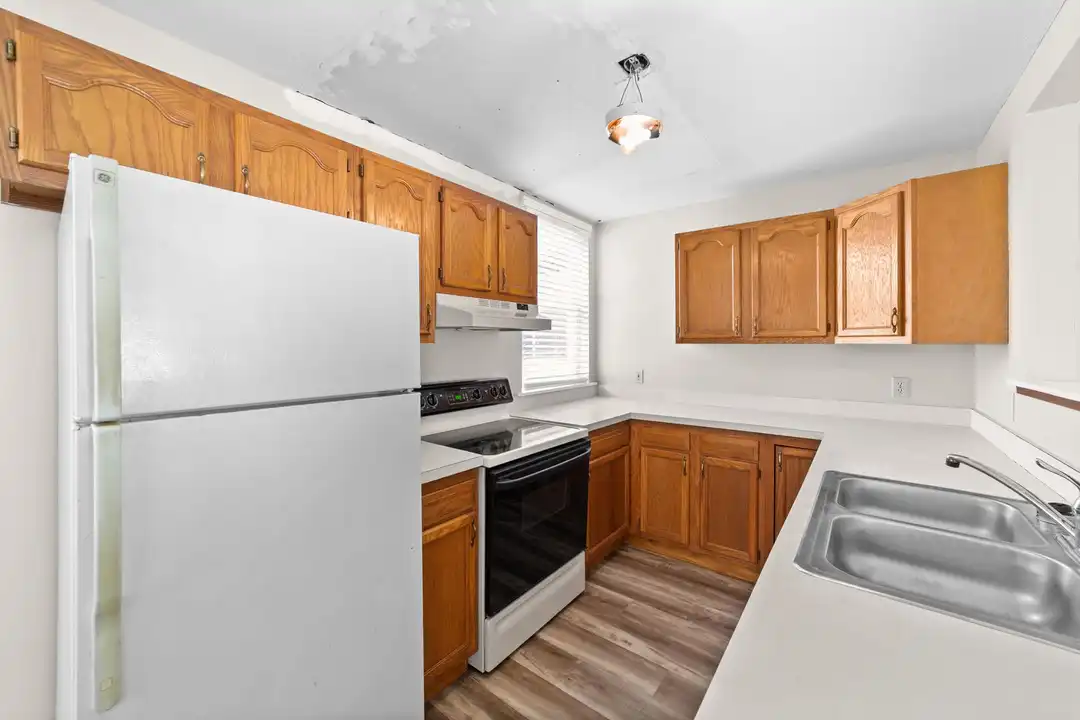 6256 Wayland Rd unit Unit C - Wayland, OH | Rent.
