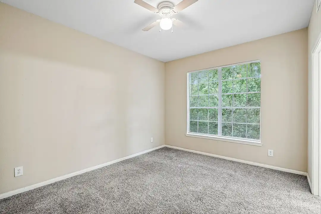 Chelsea Apartments - 4630 Collier St - Beaumont, TX | Rent.