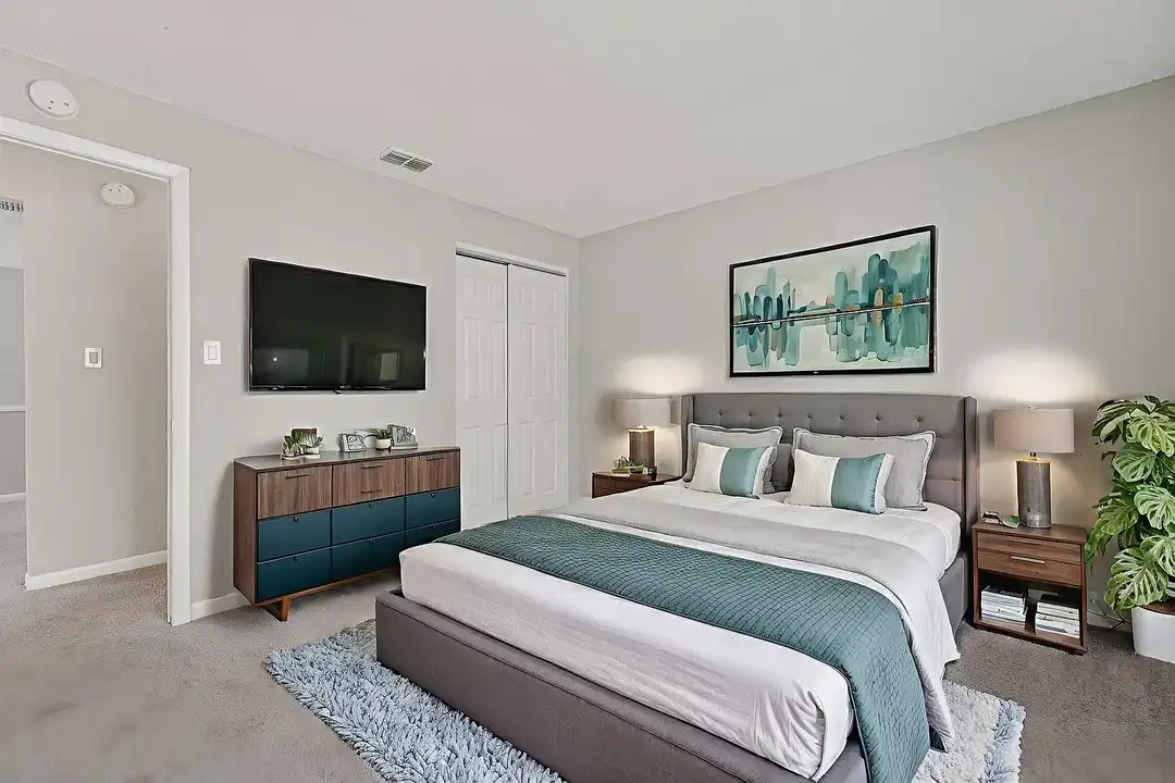 Del Rio Apartment Homes - 5013 E Sligh Ave - Tampa, FL | Rent.
