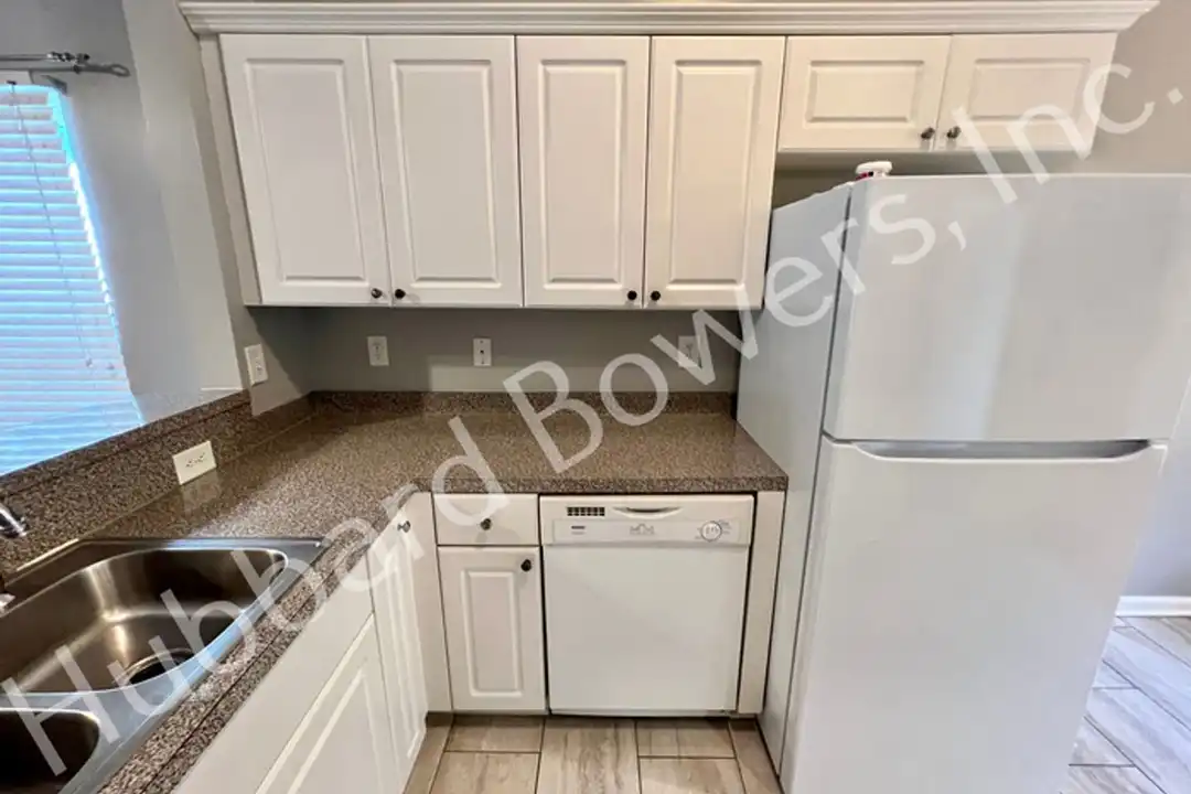111 Colonial Commons Ln - Columbia, SC | Rent.