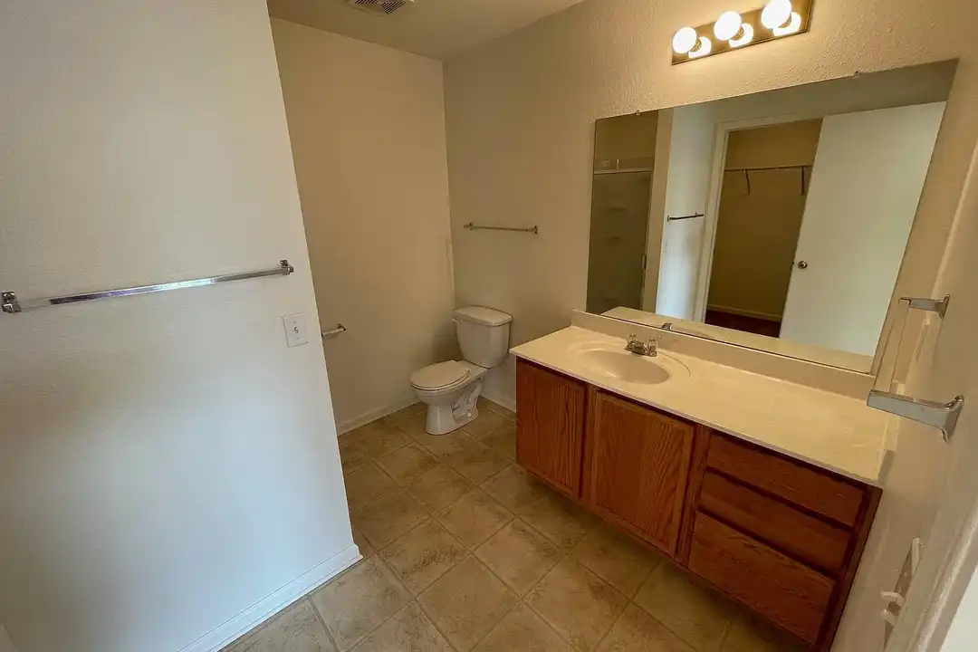Rising View - 3116 Lockbourne Dr - Bellevue, NE | Rent.