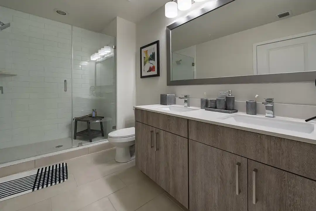 Blu27 at Edgewater - 2701 Biscayne Blvd - Miami, FL | Rent.