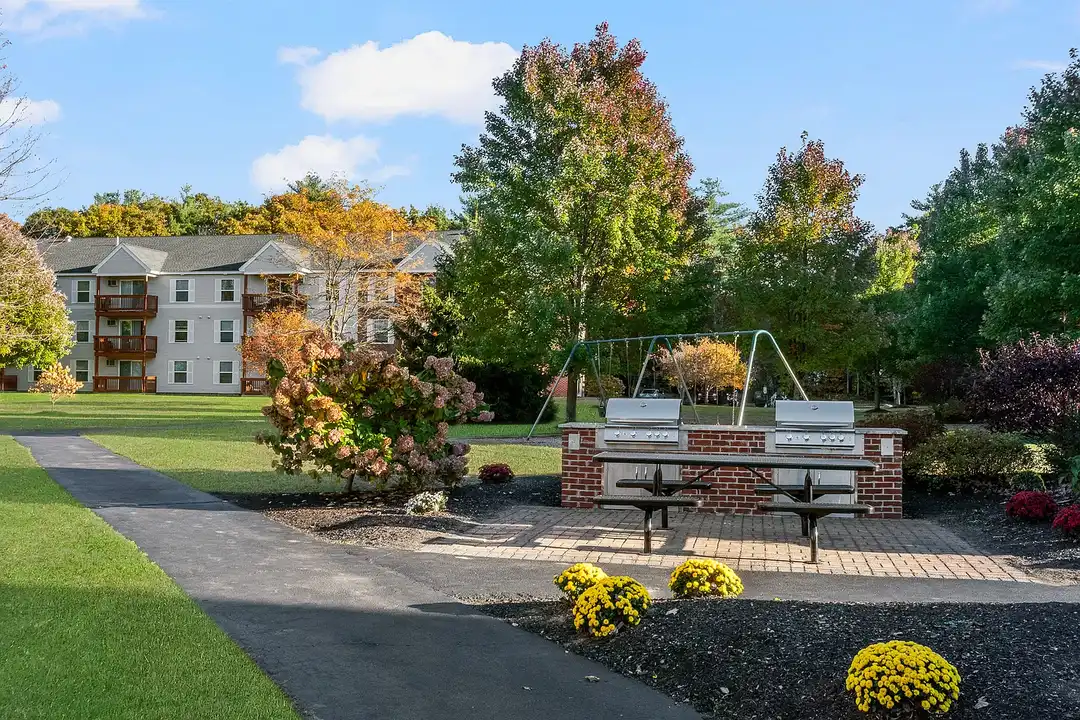Penacook Place Apartments - 29 Pinehurst St - Penacook, NH | Rent.