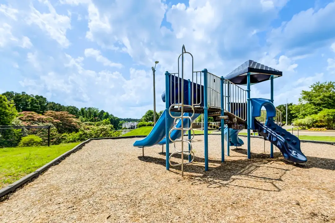 Chason Ridge Apartment Homes - 600 Scotia Ln - Fayetteville, NC | Rent.