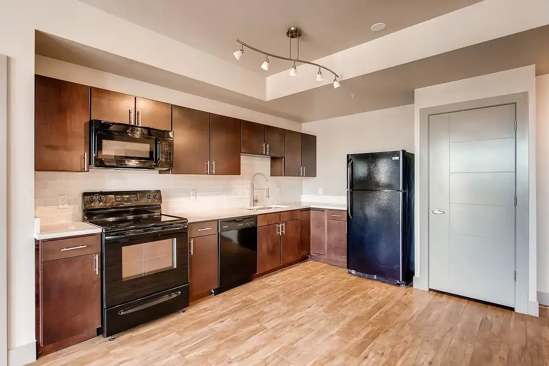 Max Flats - 505 S Mason St - Fort Collins, CO | Rent.