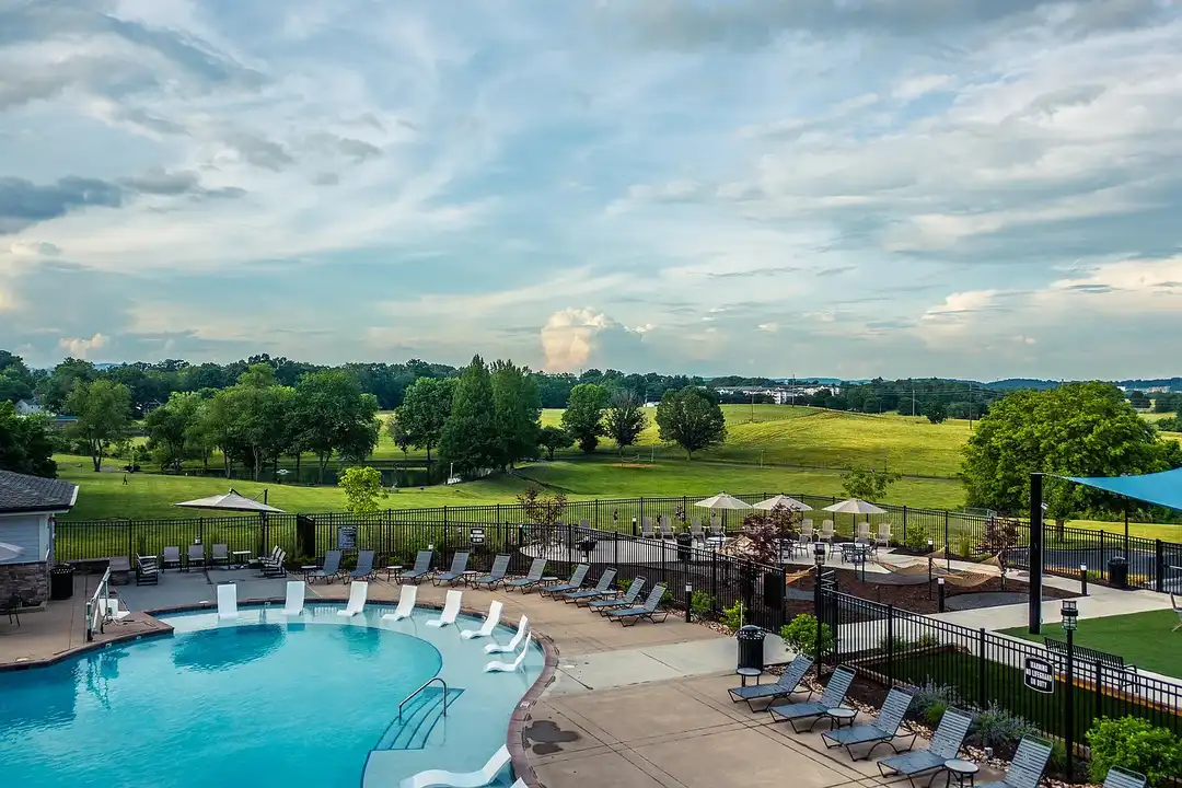 Foxridge Apartment Homes - 750 Hethwood Blvd NW - Blacksburg, VA | Rent.