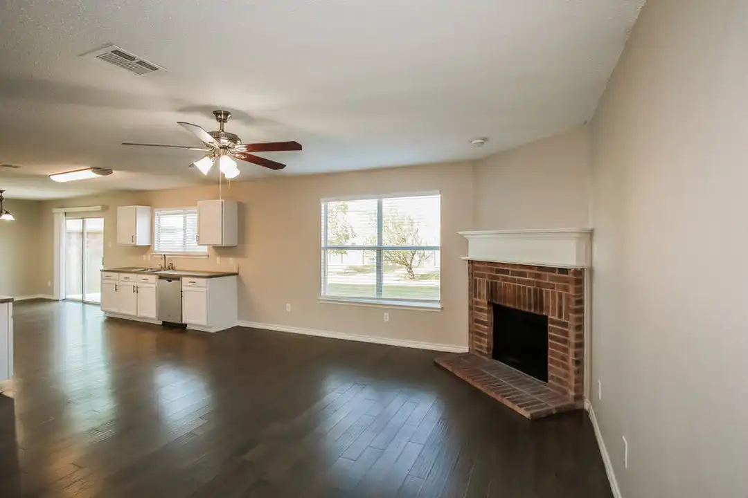 307 Saddlebrook Dr - Krum, TX | Rent.