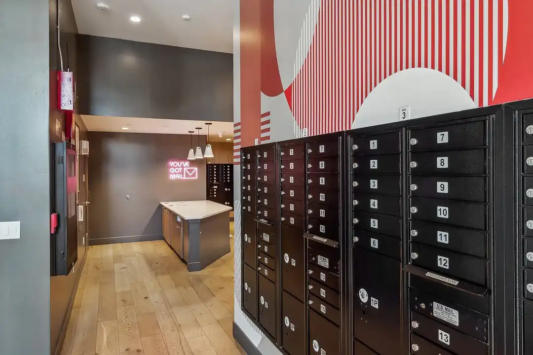 AMLI Broadway Park - 357 S Bannock St - Denver, CO | Rent.