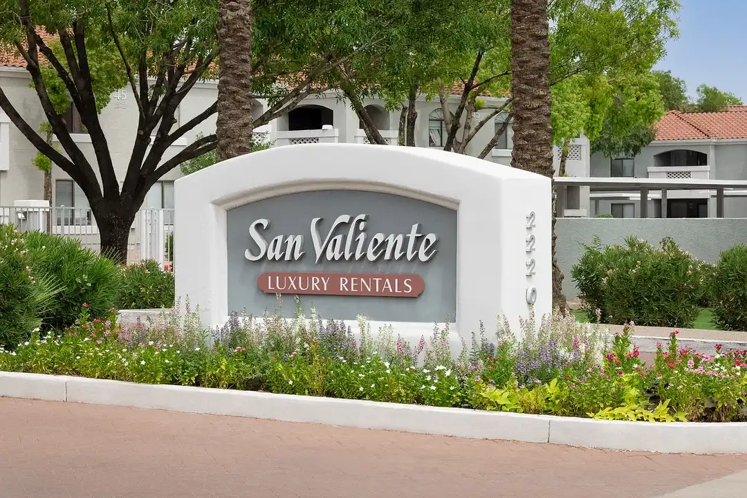 San Valiente - 2220 W Mission Ln - Phoenix, AZ | Rent.