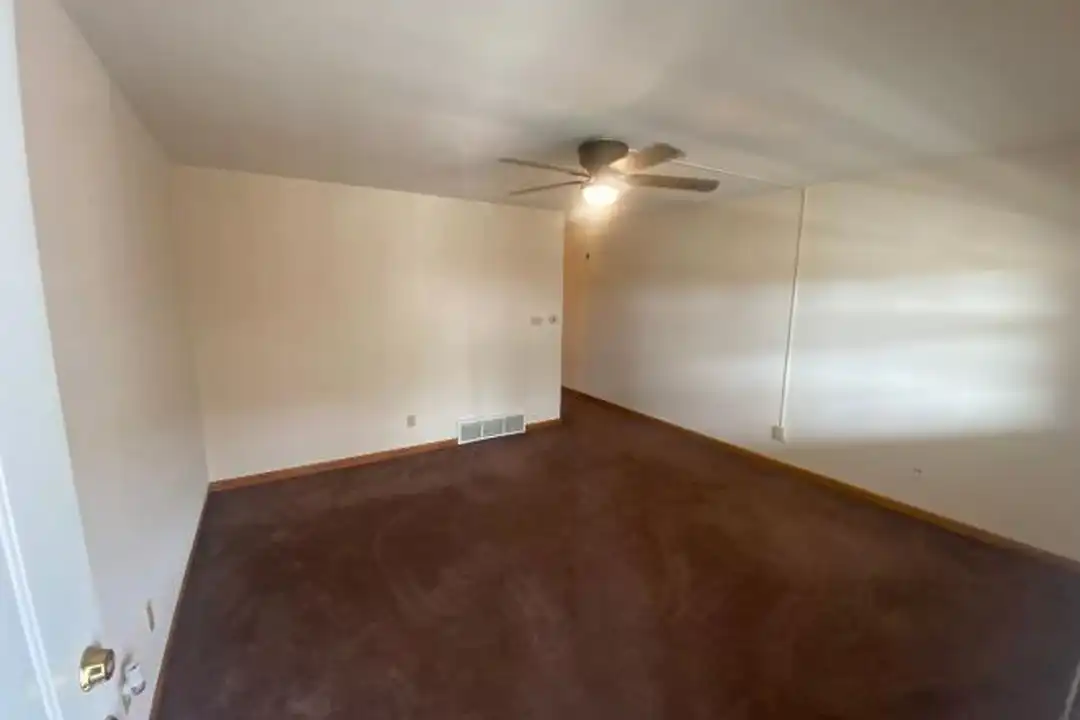 410 W Cook St - Springfield, IL | Rent.