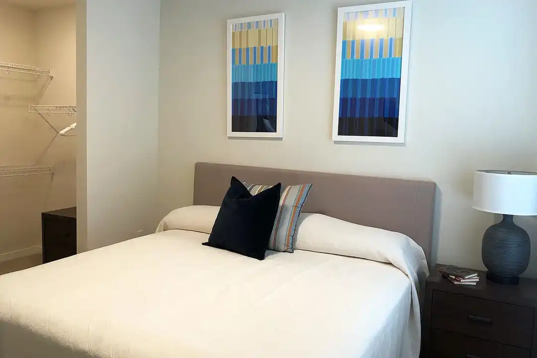 Element 84 - 1482 84th Street 8290 - West Allis, WI | Rent.