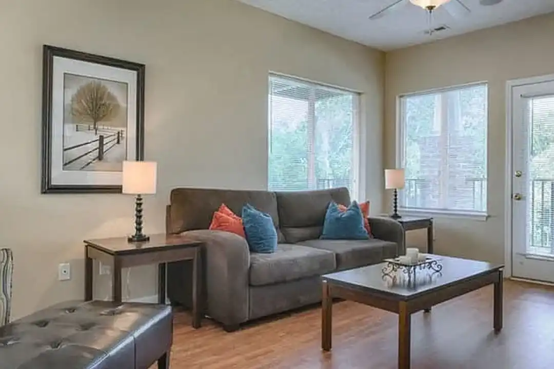 Kings Pointe Apartments - 230 Sawtooth Dr - Fayetteville, NC | Rent.
