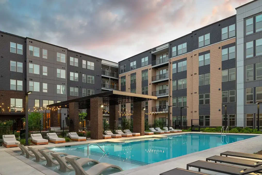 The Kincaid at Caton Hill - 2720 Killarney Dr - Woodbridge, VA | Rent.