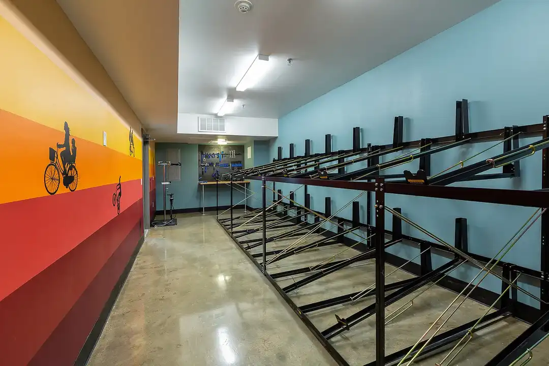 AMLI South Shore - 1620 E Riverside Dr - Austin, TX | Rent.