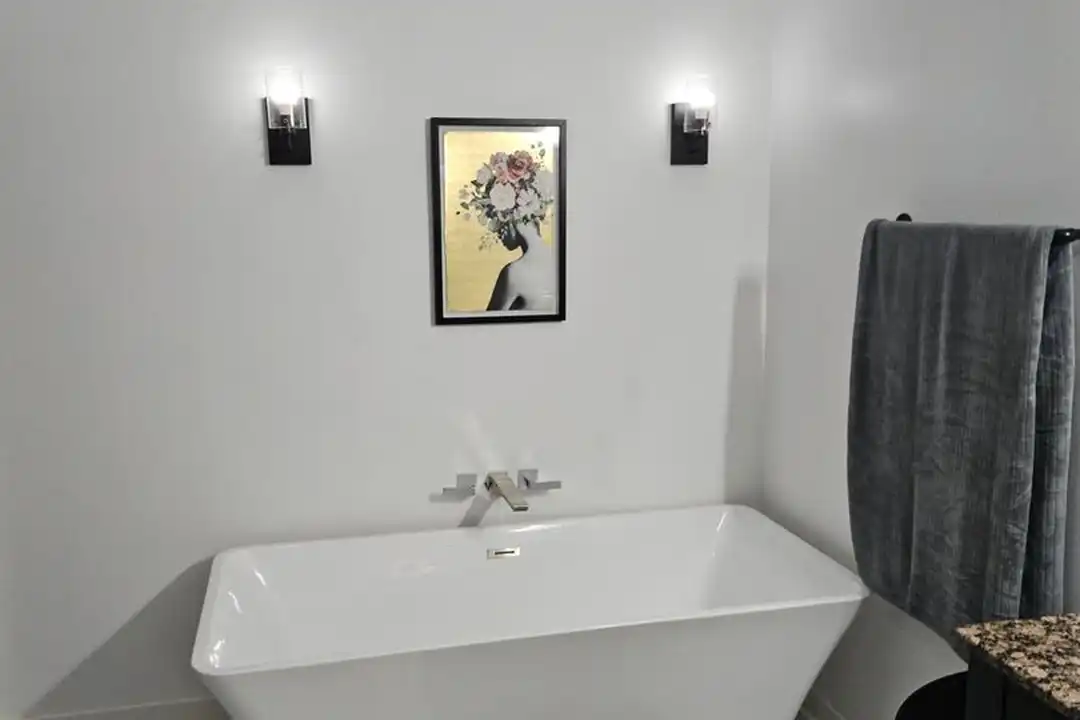 816 Goode St - Bristol, VA | Rent.