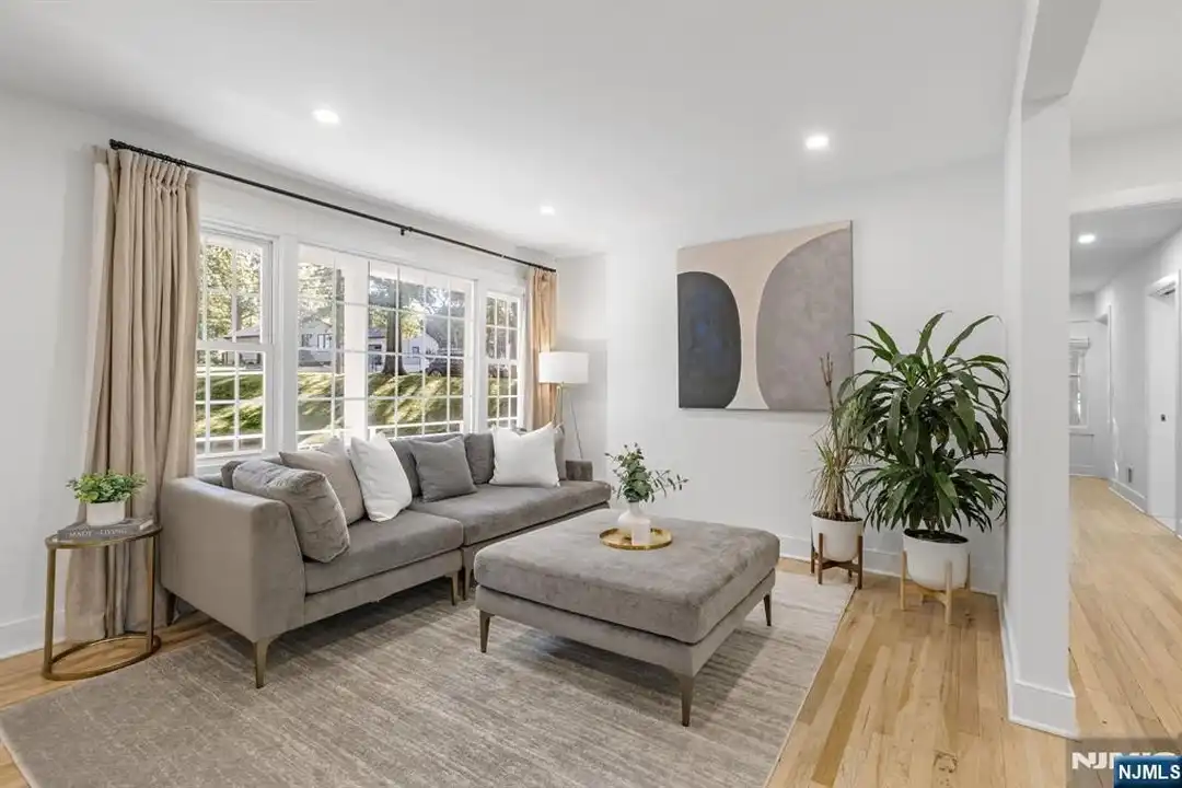 314 Ross Rd - Paramus, NJ | Rent.