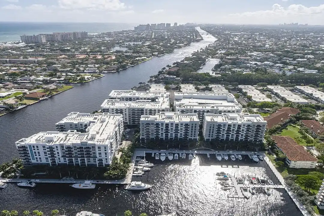Emera Port Royale - 3333 Port Royale Dr S - Fort Lauderdale, FL | Rent.