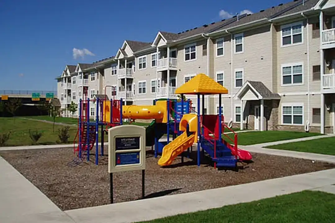 Northstar Ridge Apartments - 10060 Dogwood St NW - Coon Rapids, MN | Rent.