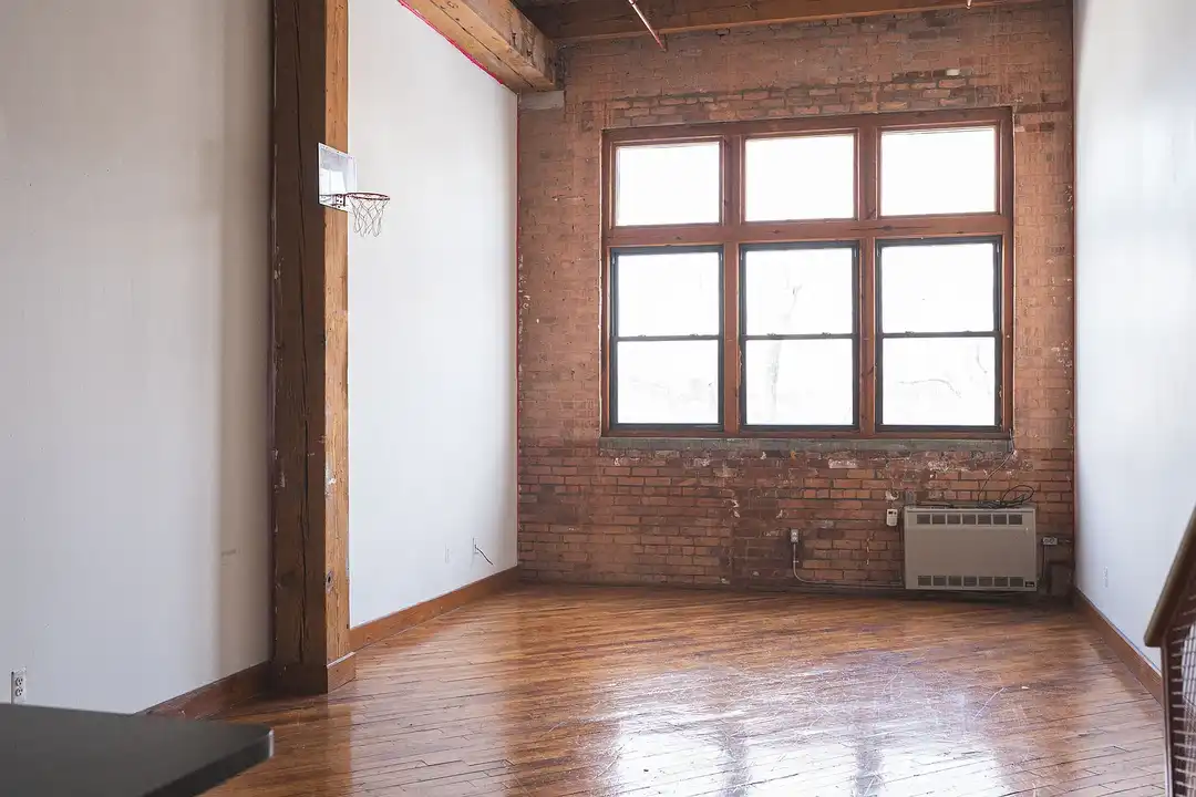 Grand Lofts - 727 W Grand Blvd - Detroit, MI | Rent.