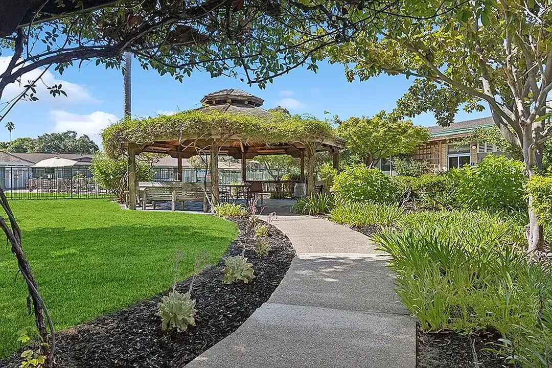 The Grove at Walnut Creek - 81 Mayhew Way - Walnut Creek, CA | Rent.