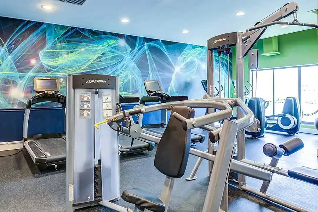 Arrive Alexandria - 240 Yoakum Pkwy - Alexandria, VA | Rent.