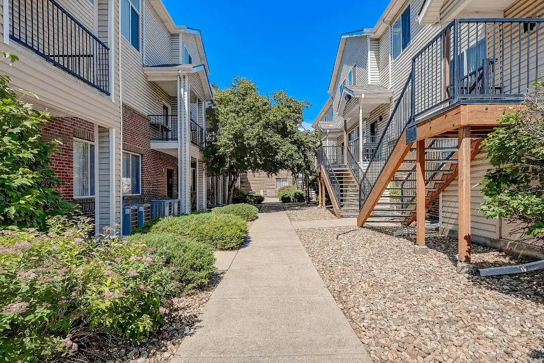 The Berkeley Apartments - 4703 W 52nd Ave - Wheat Ridge, CO | Rent.