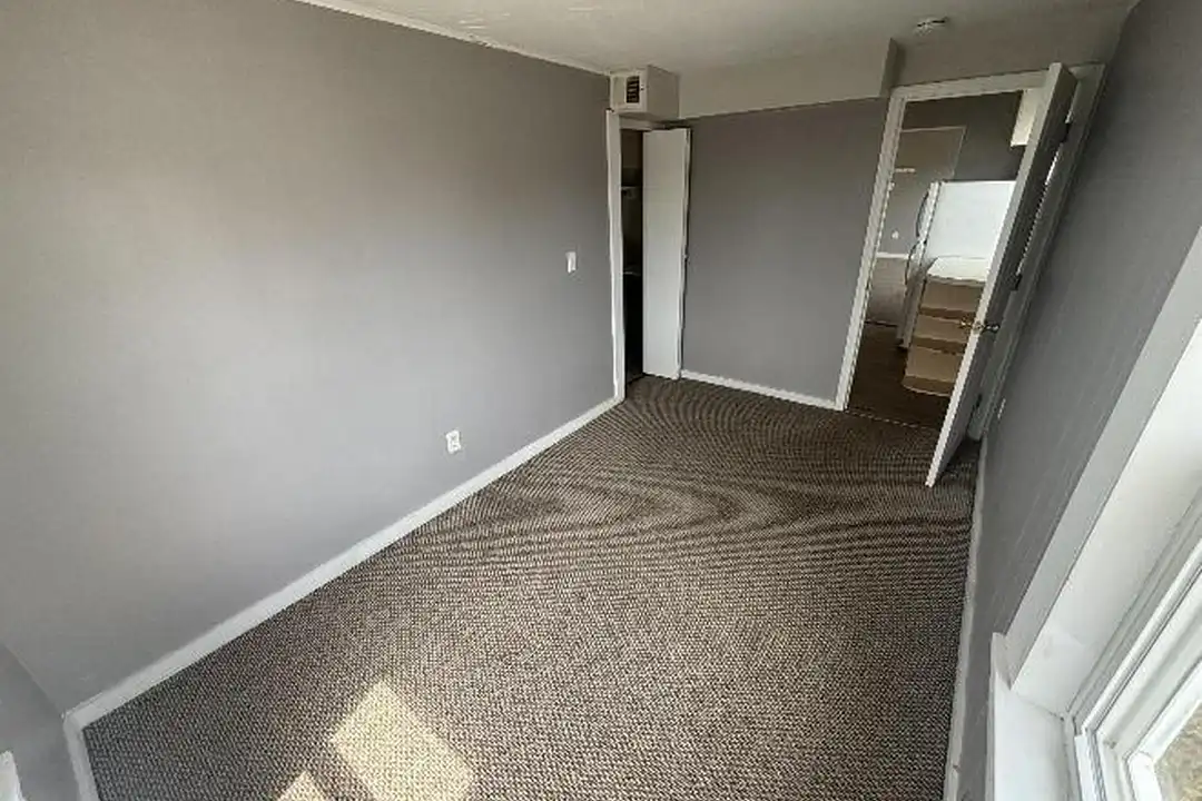 232 Ocean St - Marshfield, MA | Rent.