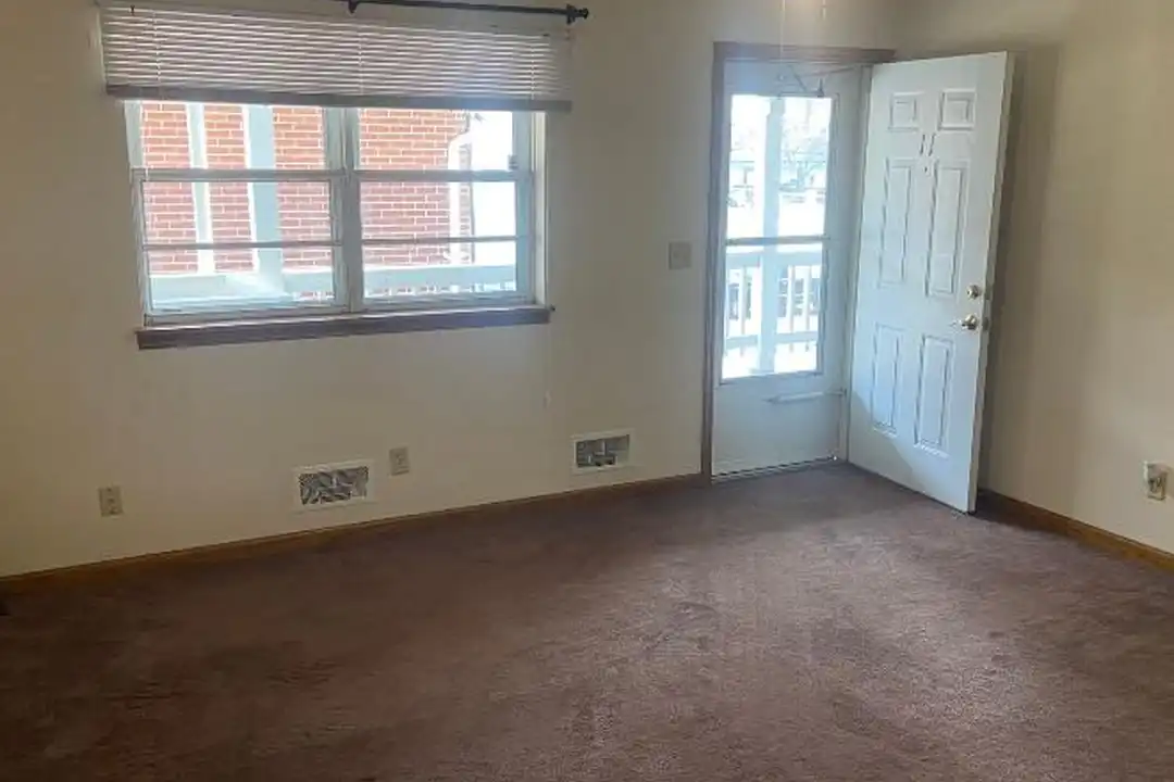 410 W Cook St - Springfield, IL | Rent.