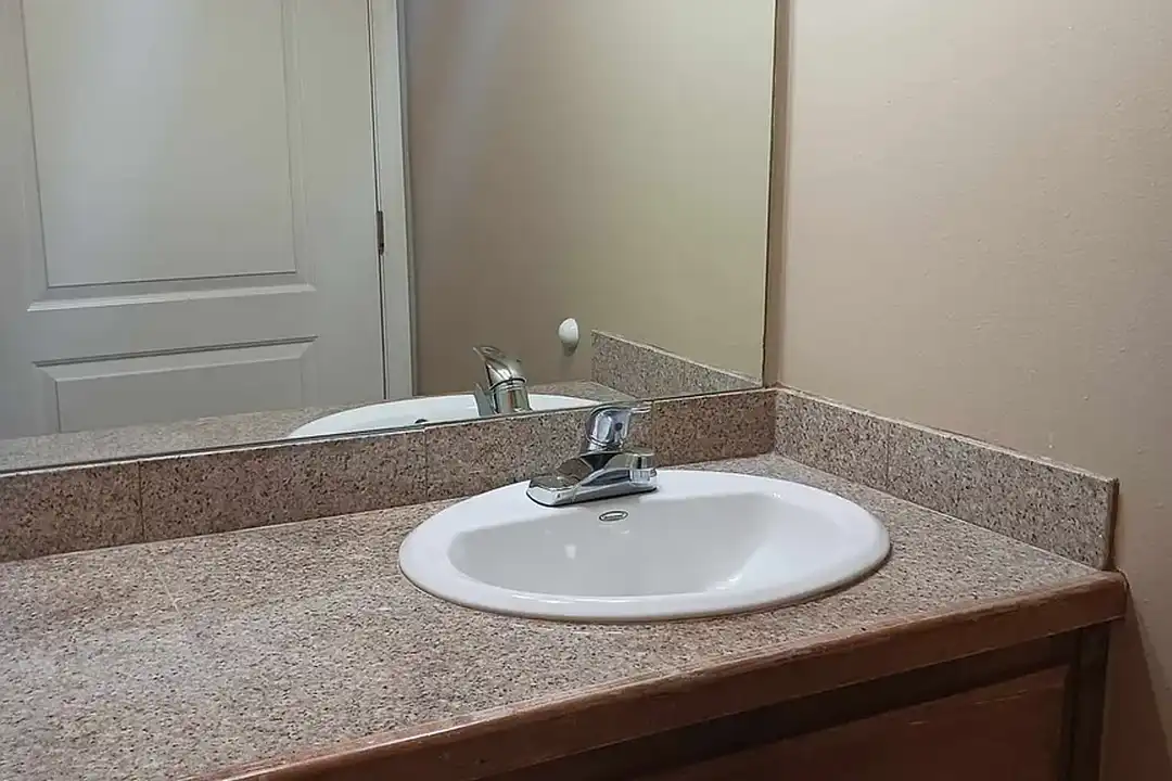 Sunset Place Apartments - 300 Evening Sunset Valley Dr - Redfield, AR ...