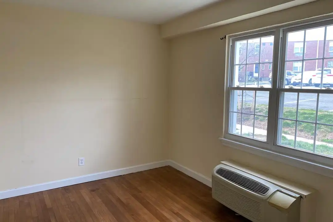 203 E Glebe Rd unit D - Alexandria, VA | Rent.