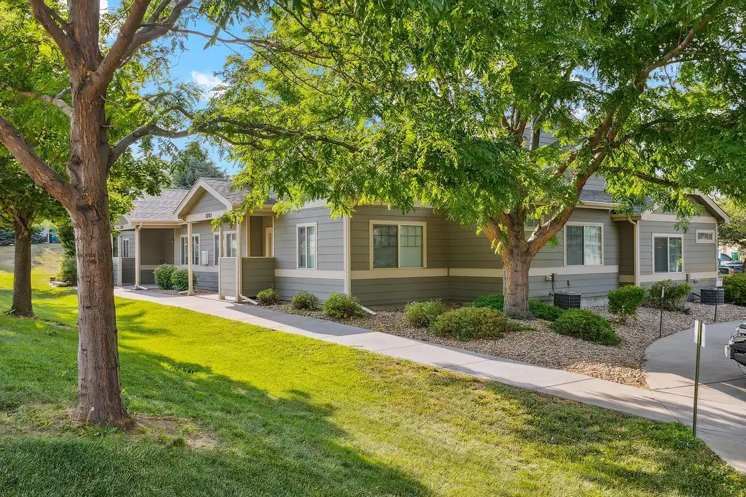 Arbor Garden Townhomes - 2846-2898 Arbor Dr - Evans, CO | Rent.