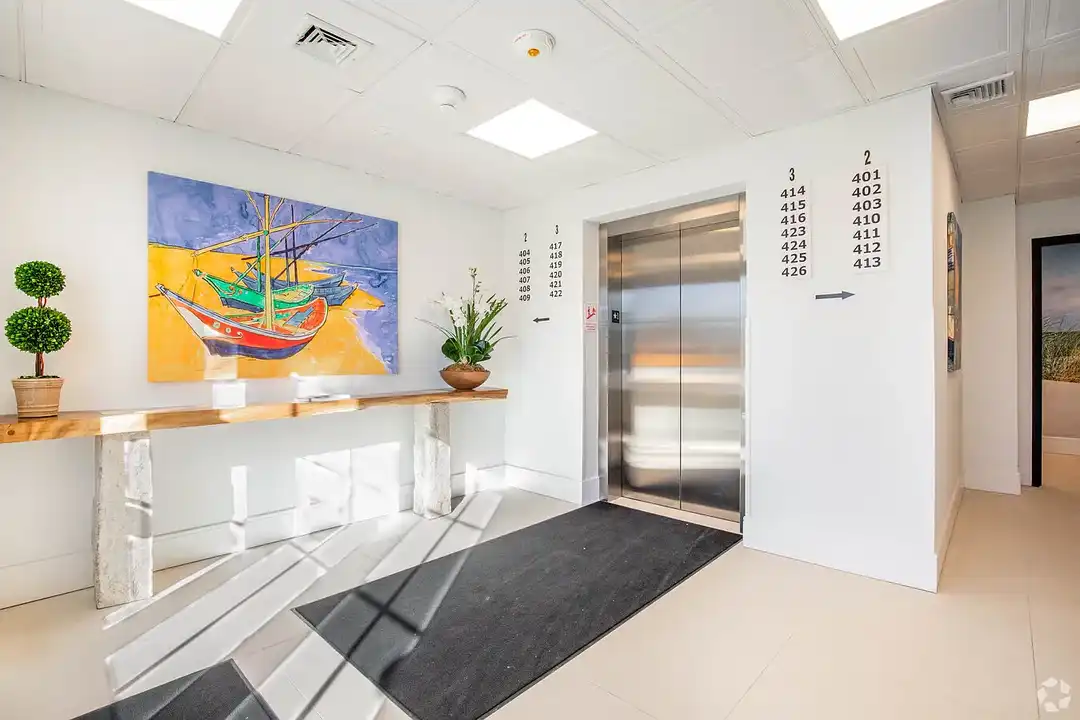 The Lofts at Maple & Main - 42-48 Maple Ave - Smithtown, NY | Rent.