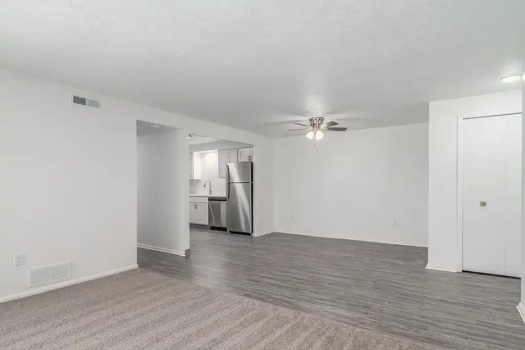 Randall House Apartments - 19420-19450 Lorain Rd - Fairview Park, OH ...