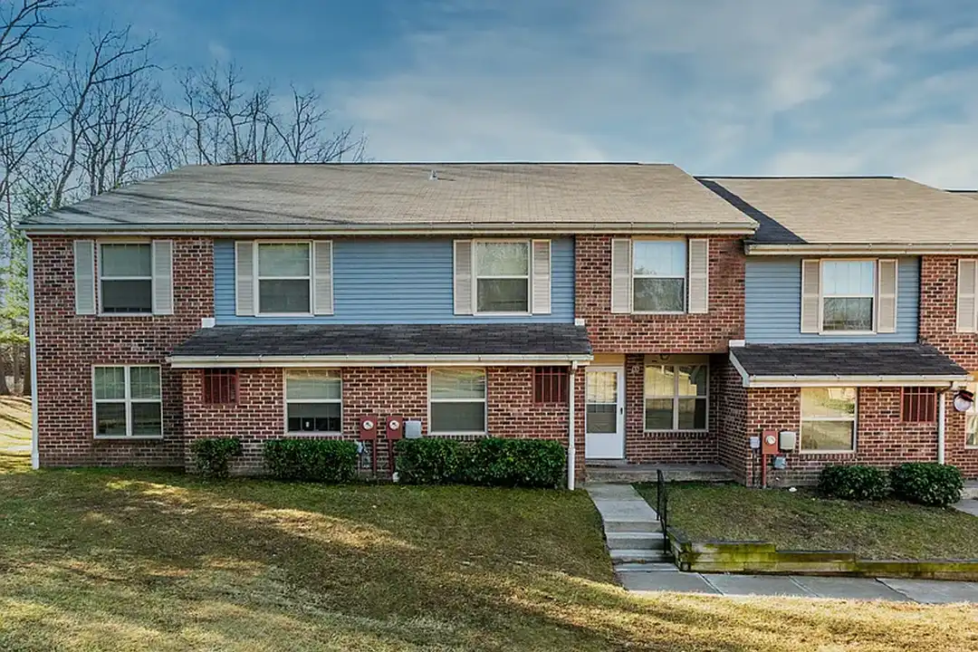 Spring Hill Apartments & Townhomes - 11 Springtowne Cir - Baltimore, MD ...